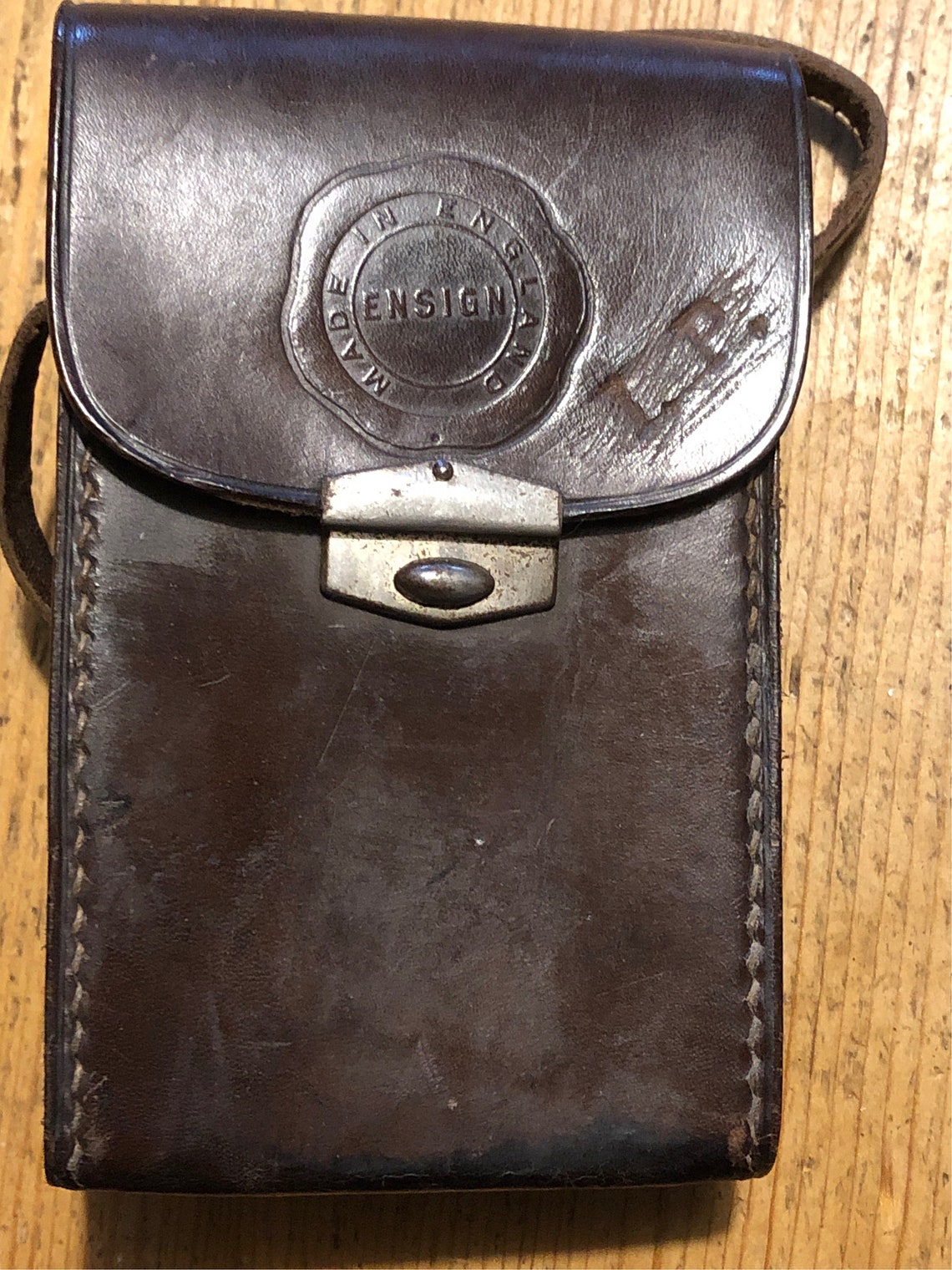 Five Vintage Leather Camera Cases Inc Kodak, Zeiss and Ensign 1930s to ...