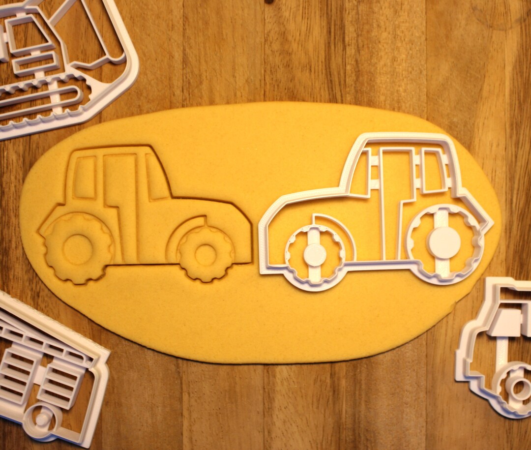 Tractor Cookie Cutter | Utstikker Traktor | Farm | Farmer | Farming ...