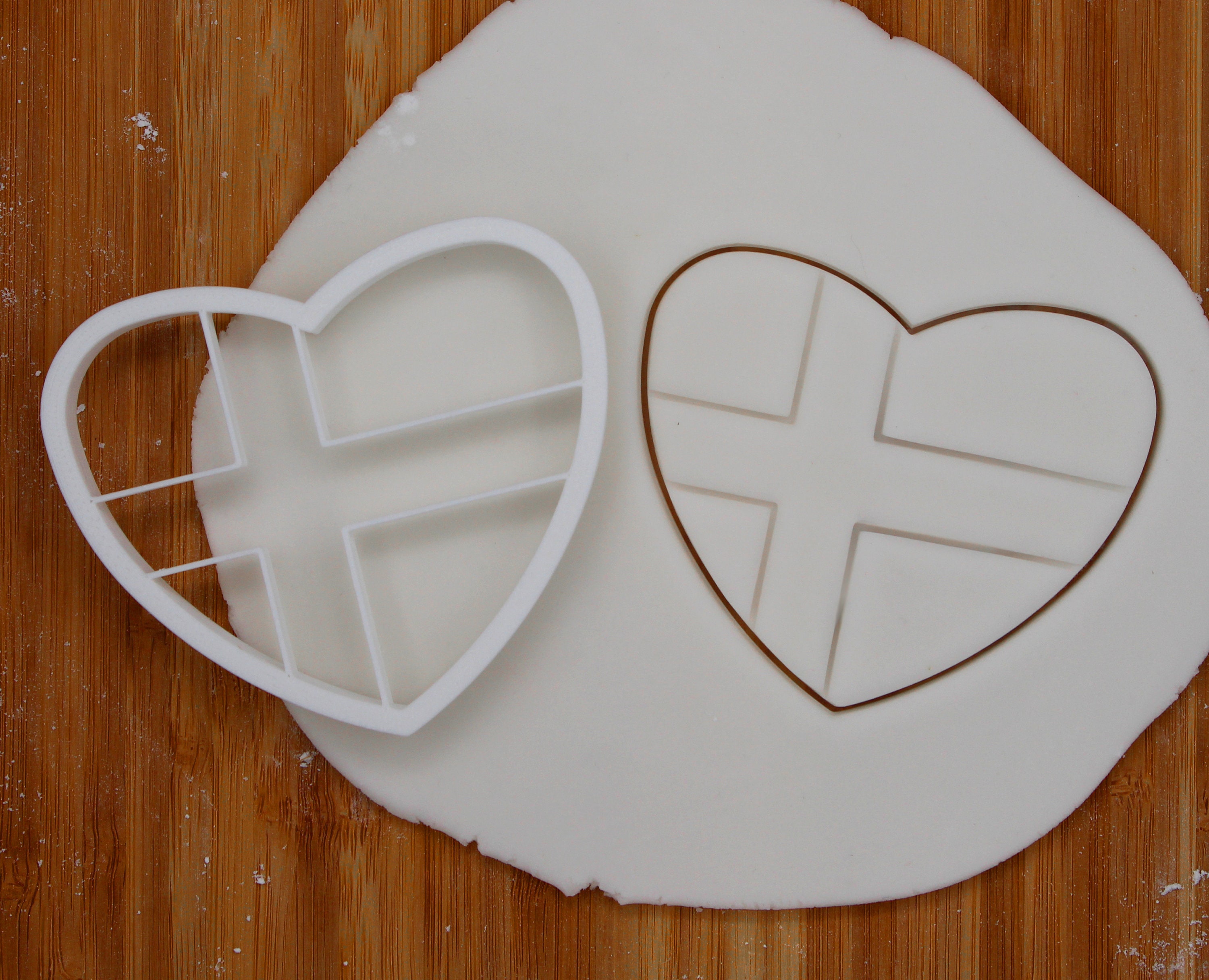 Heart Flag Cookie Cutter | Utstikker Hjerte Flagg | Sweden Swedish ...