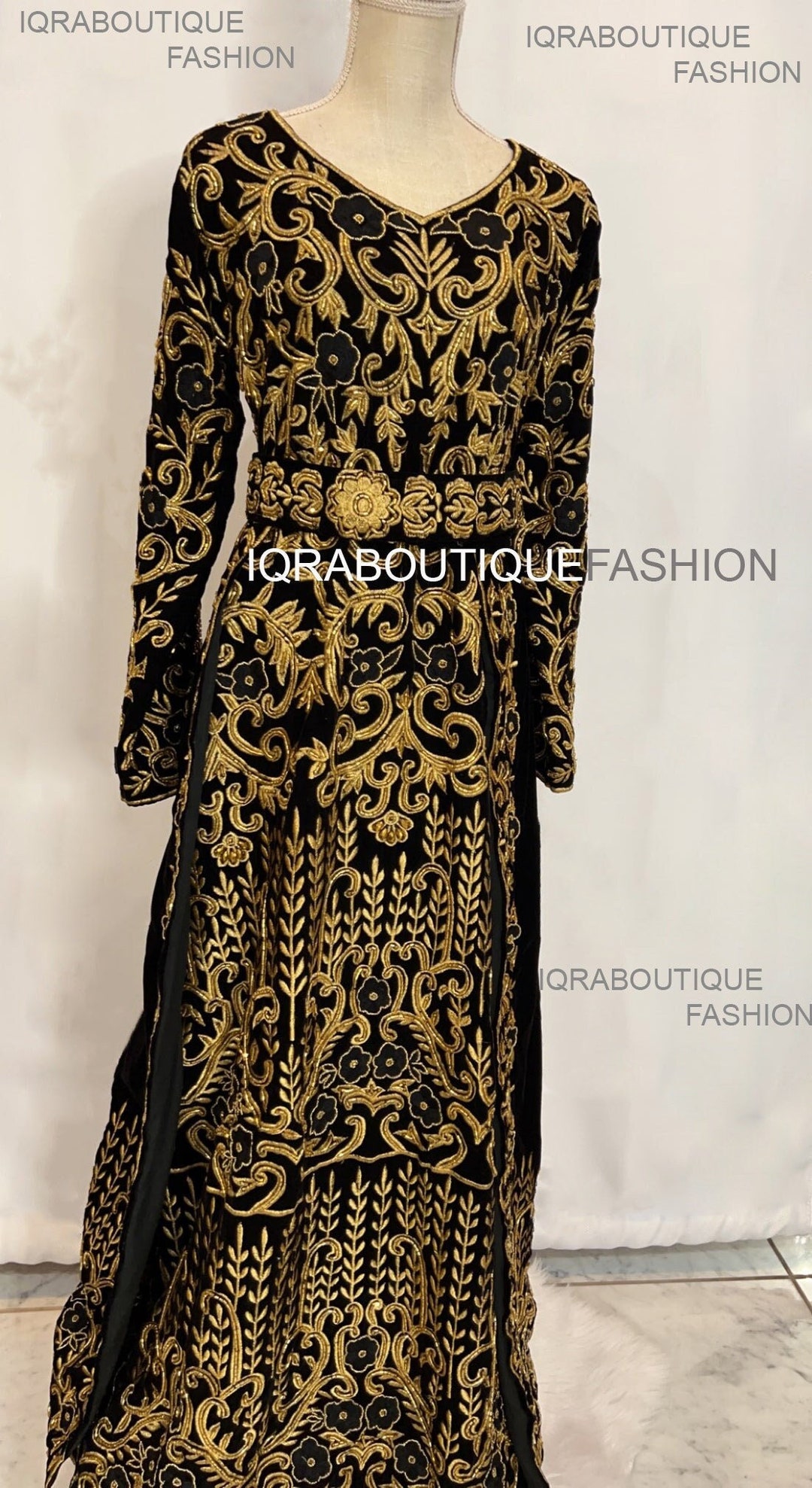 RAMADAN AND EID Dubai Moroccan Kaftan Arabic Velvet Dress Beaded Caftan ...