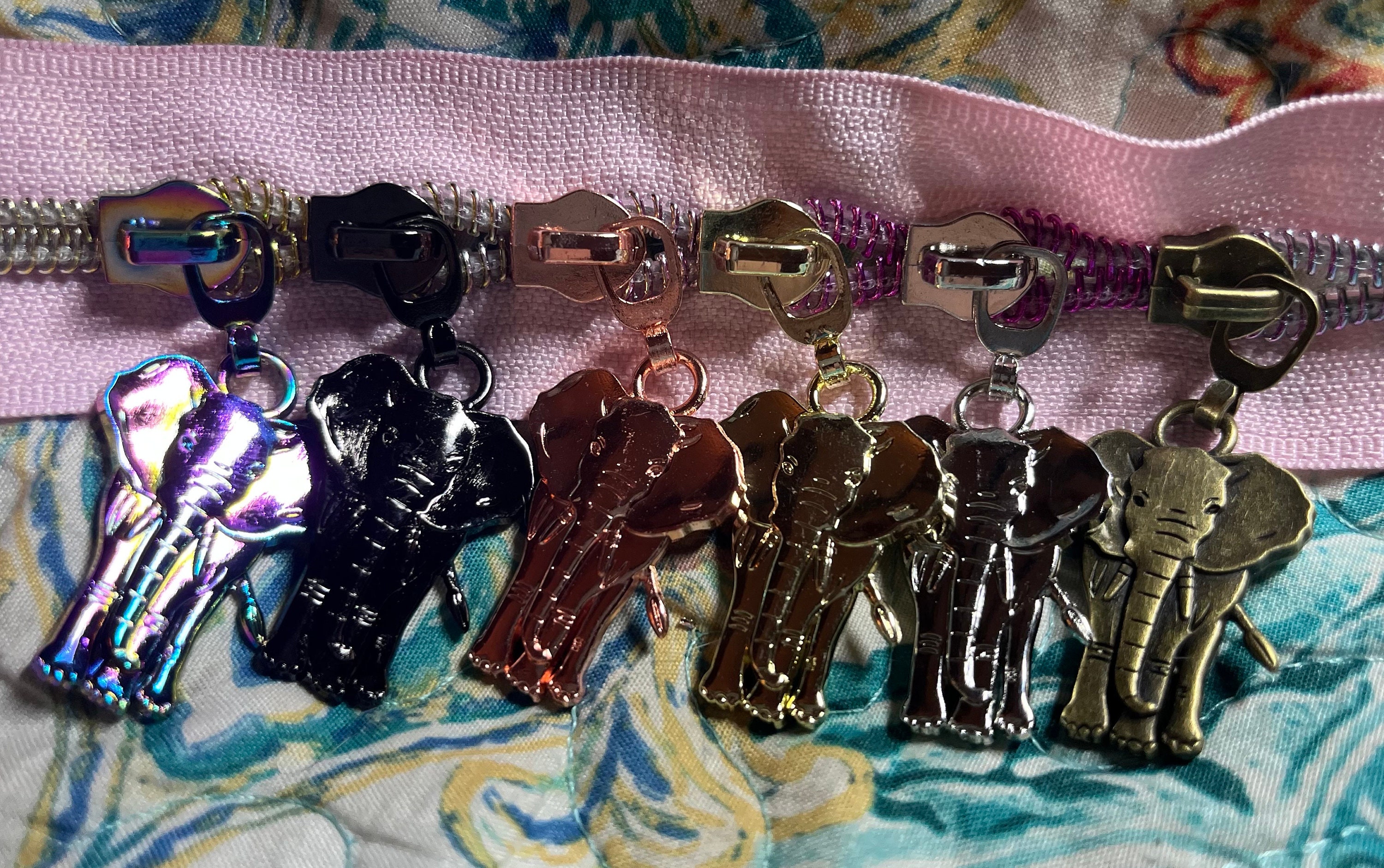 Lion Rainbow Iridescent #5 Zipper Pull Goes Perfect With Tula Pink ...