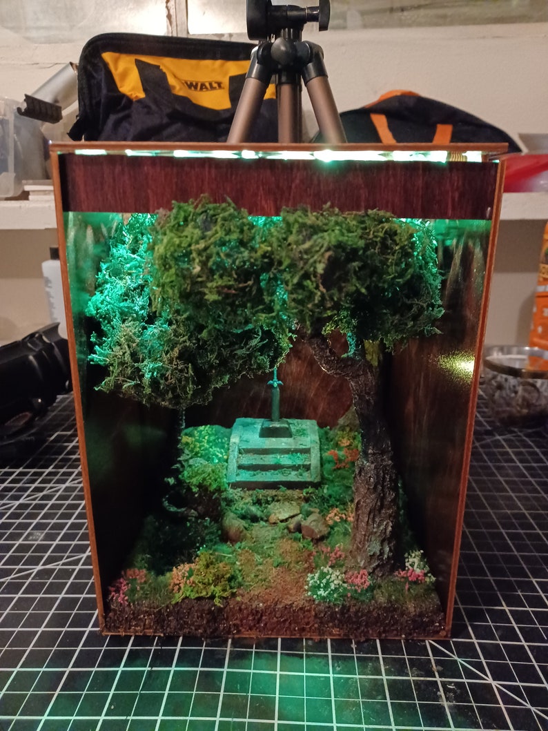 Book Nook the LEGEND of ZELDA Master Sword Triforce BOTW - Etsy