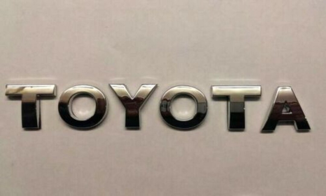 Chrome 3D Car/ Van Letters Self-adhesive Boot Badge Emblem Sticker ...