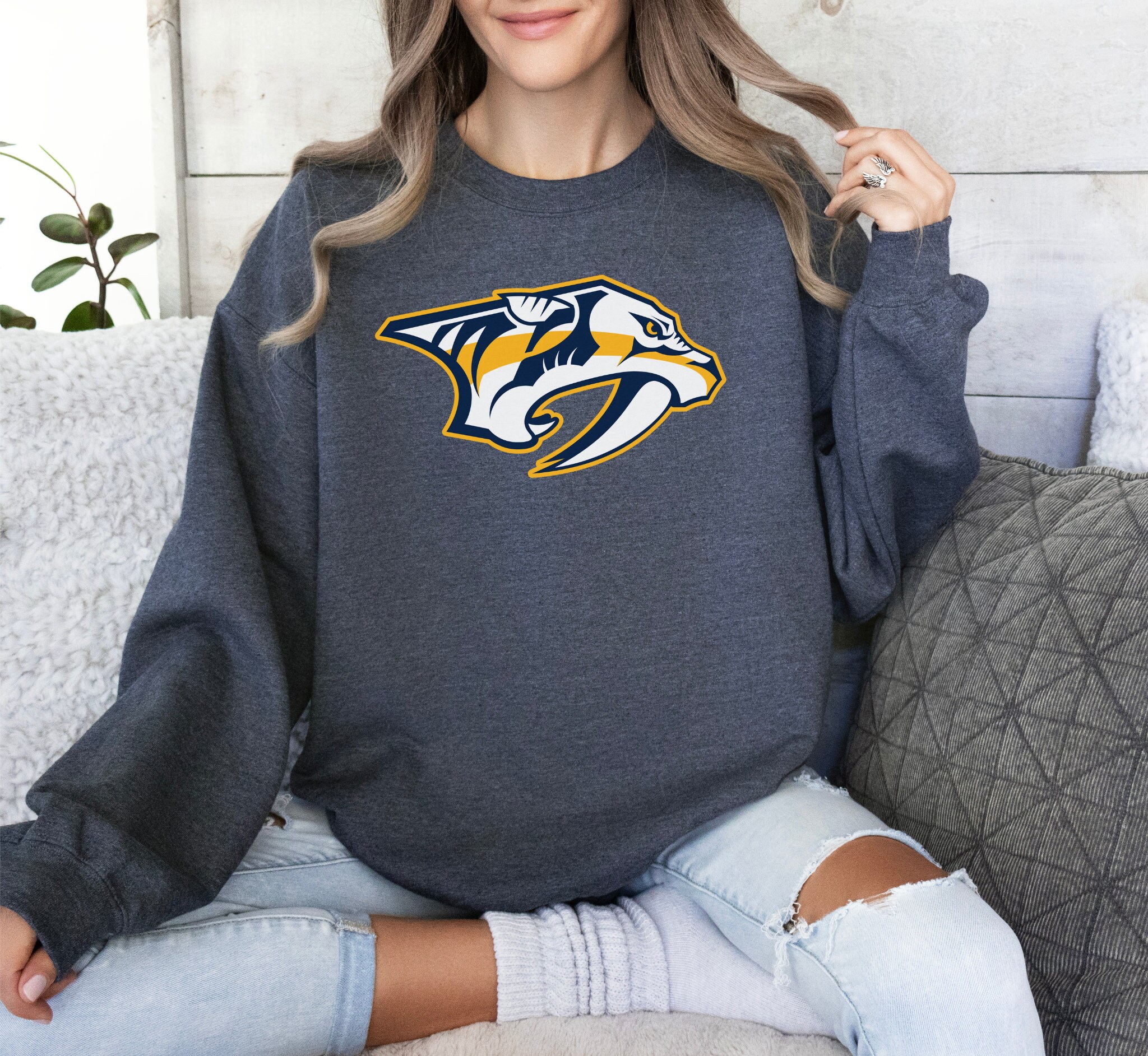 Nashville Predators Crewneck Sweatshirt - Etsy UK