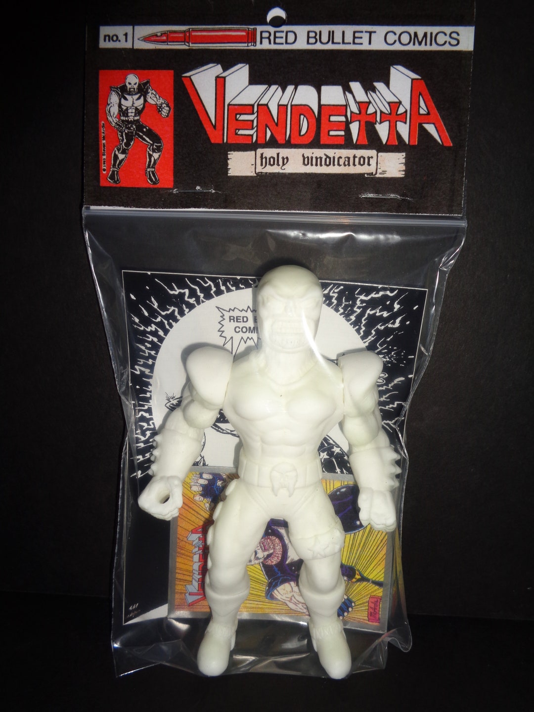 Glow-in-the-dark Vendetta : Holy Vindicator Premium Action Figure ...