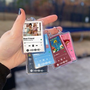 Custom Song Keychain, Spot on Keychain, Scannable, Keychain With Your ...