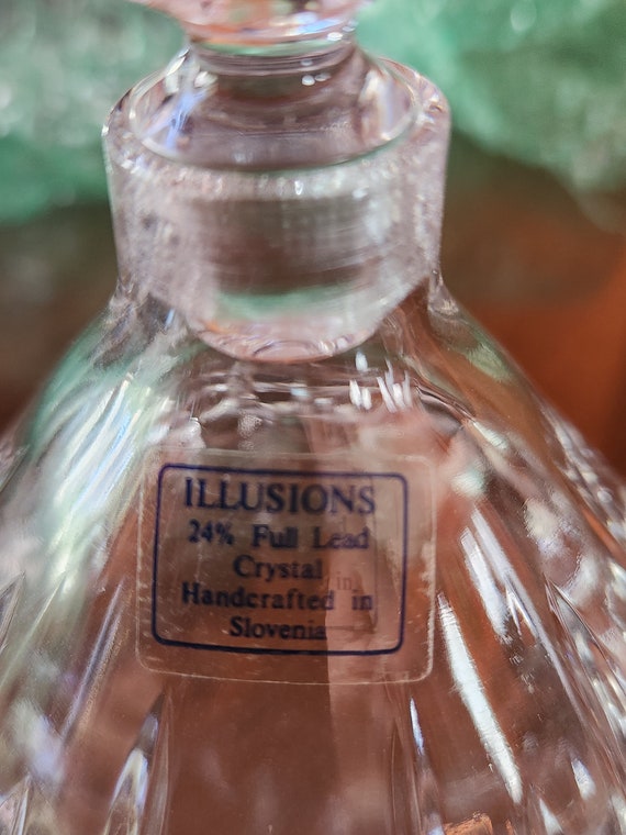 Illusions Cut Crystal Perfume Bottle - Gem