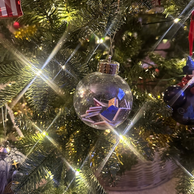 Book Worm Tree Decor - Etsy UK