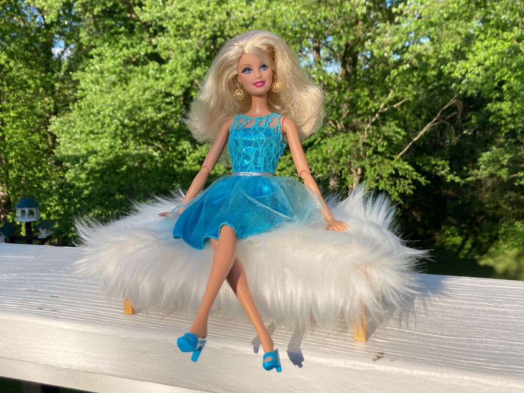 Ivory 1:6 Scale Furry Bench With Extra Long Fur for 11 12 Dolls - Etsy