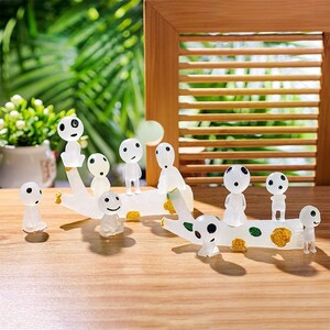 Super Cute Luminous Tree Elf Glow in the Dark Alien Tree Elf Super Cute ...