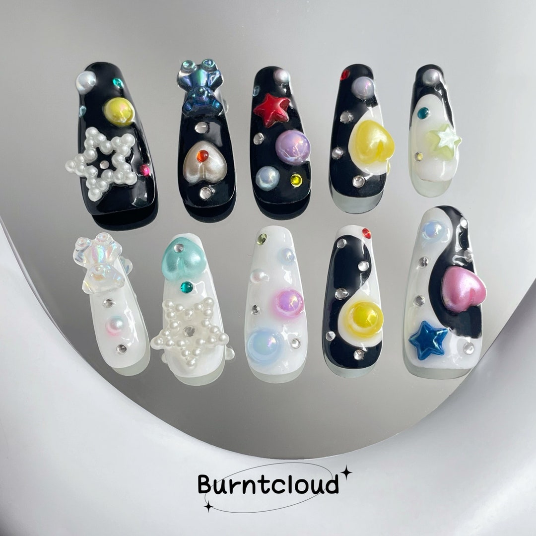 89 "bagua Funfair" Kawaii Charms B&W Fun 3D Press on Nails | Custom ...