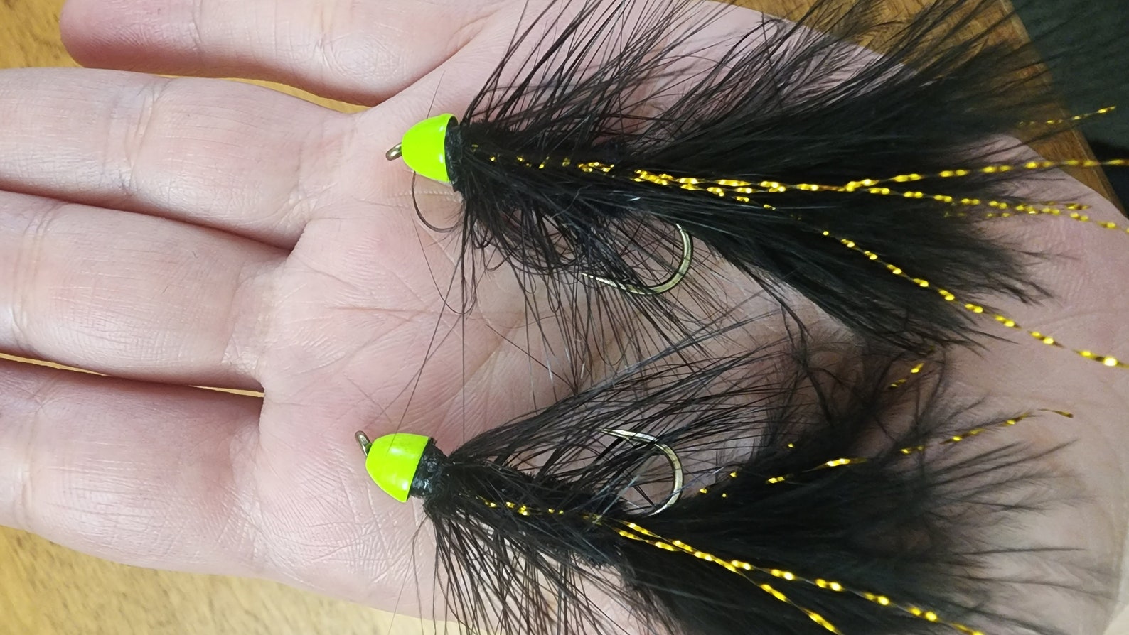 Fly Fishing Woolly Bugger - Sneaky Bug - Cone Head Streamer for Salmon ...