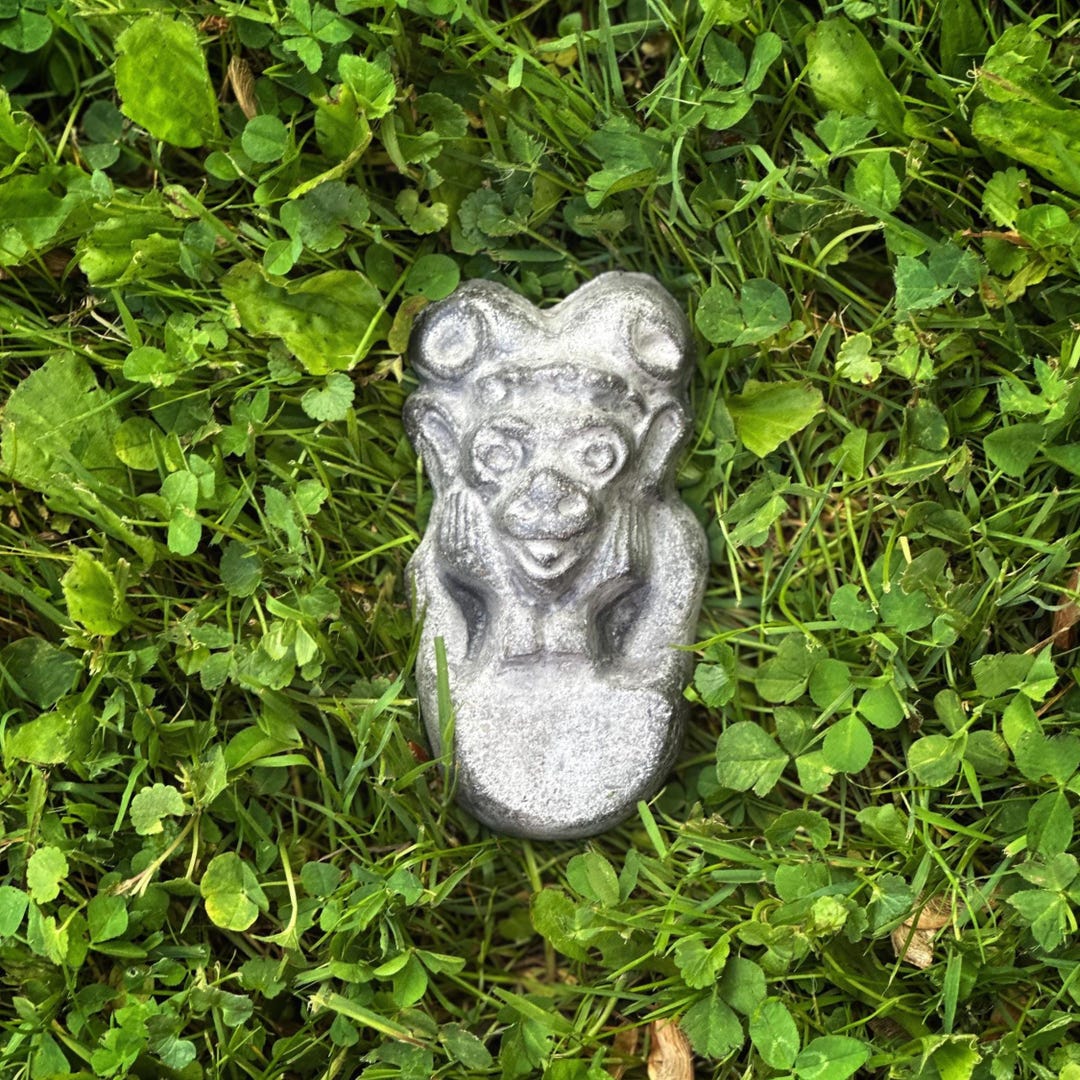 Gargoyle Pot Risers, Planter Feet, Plant Accessories - Etsy