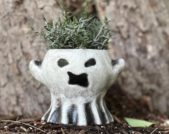 Ghost Planter, Glow in the Dark Planter, Haunted Garden, Halloween ...