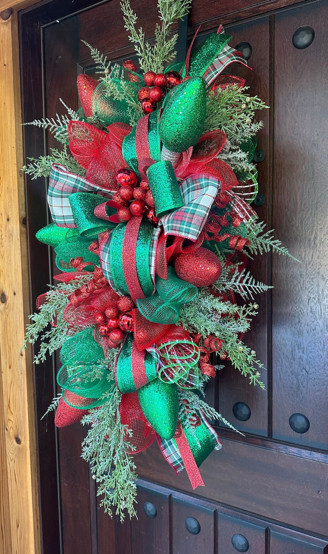 Christmas Bulb Festive Holiday Wreath Swag, Red and Green - Etsy