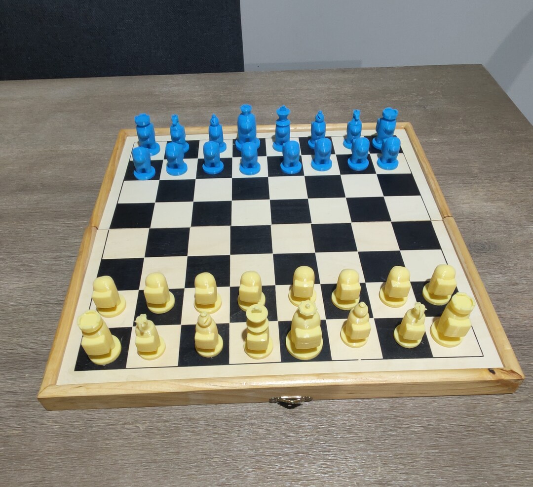 Among Us Chess Set - Etsy