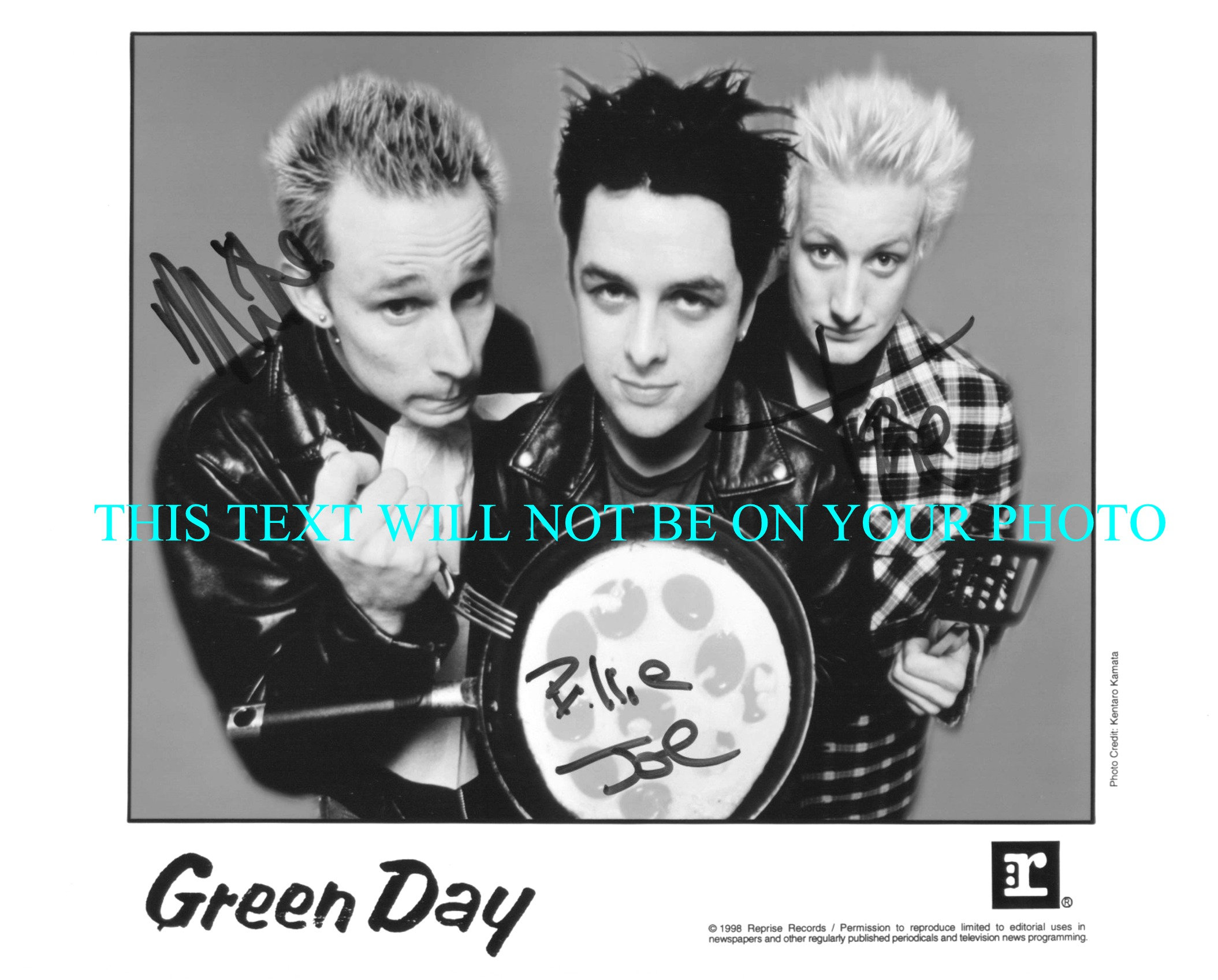GREEN DAY Rock Band Billie Joe Armstrong Tre Cool Mike Durnt Signed ...