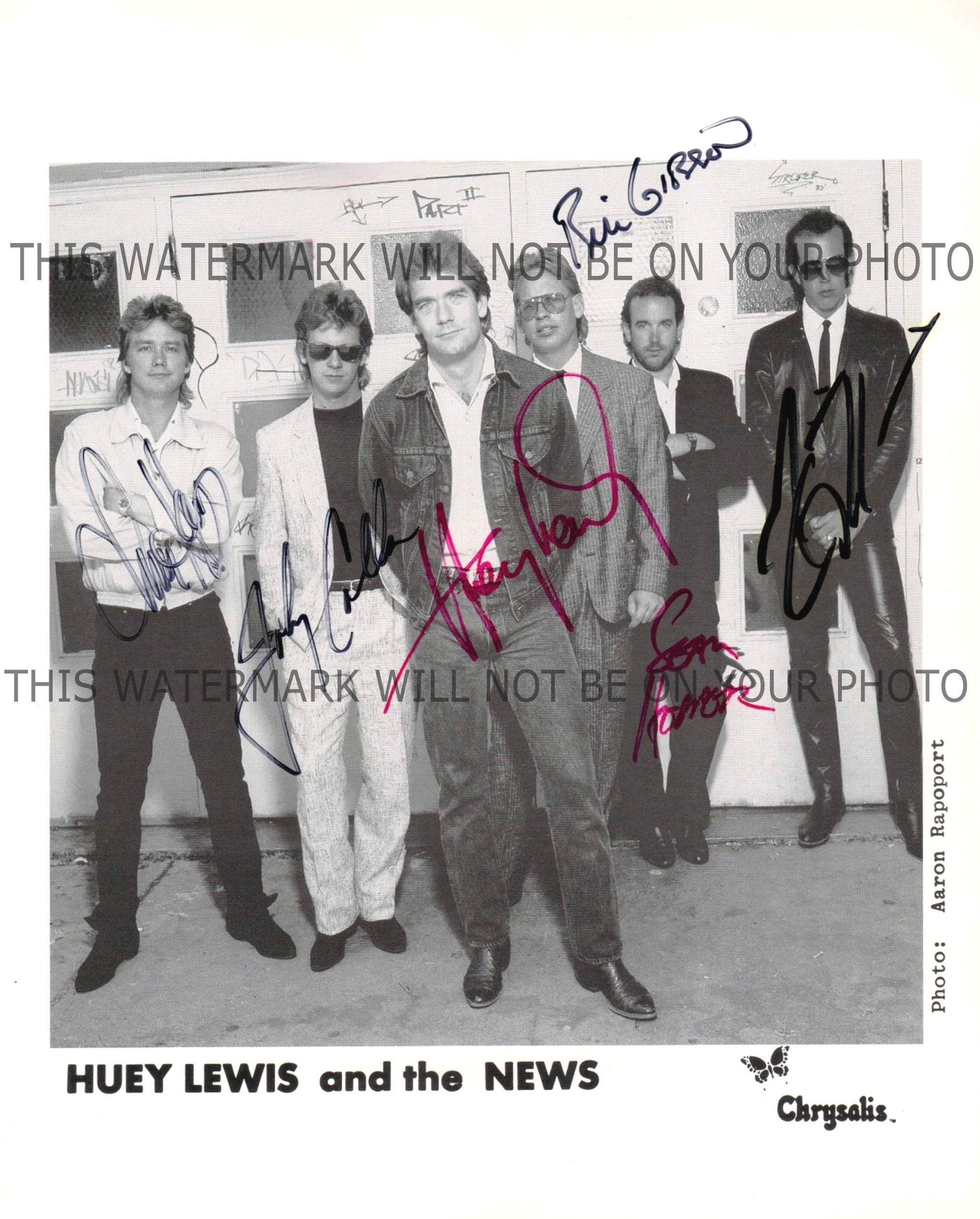 HUEY LEWIS and the News Chris Hayes Sean Hopper Bill Gibson Johnny ...
