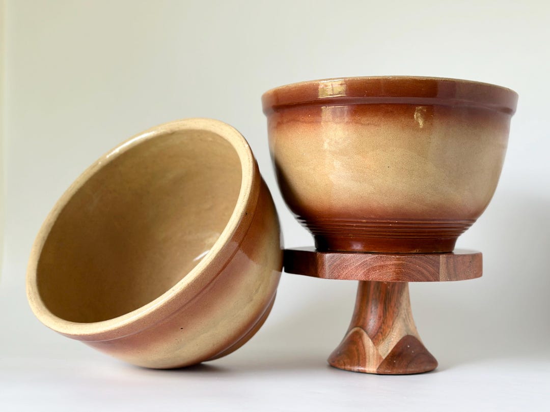 Pair of Vintage Watt Ware Mixing Bowls, Large Eve-n-bake Ware Pottery ...