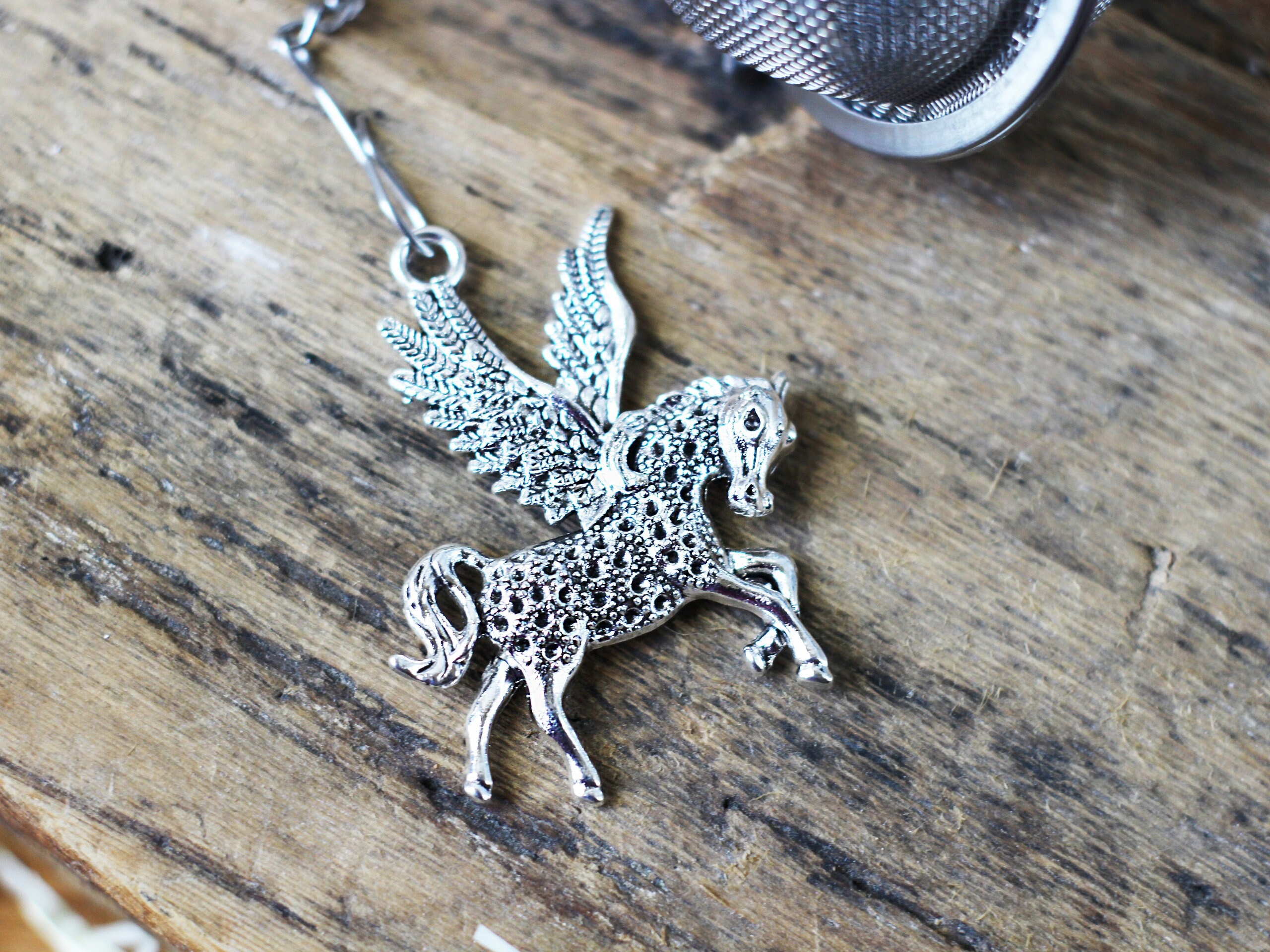 Pegasus Tea Infuser for Loose Leaf Tea, Tea Maker With Fantasy Creature ...