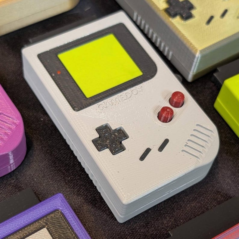 Gameboy Fidget Toy - 3 Functions - 2 Buttons, 3D Printed Spring D-pad ...