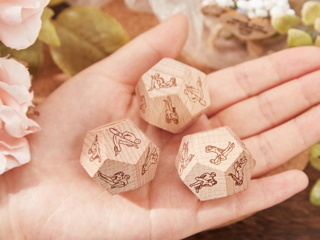 Date Night Dice,love Position Selector Dice,intimate Couple Game ...