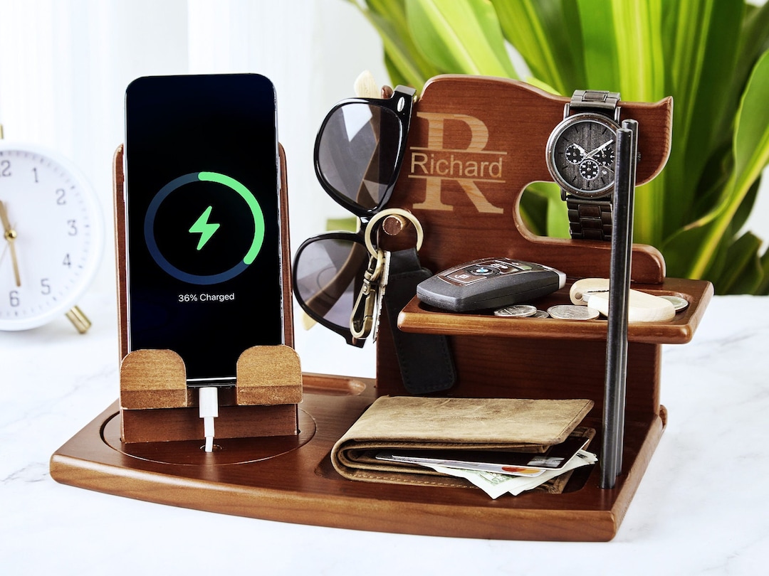 Custom Engraved Wooden Docking Station,mens Gift for Him,personalized ...
