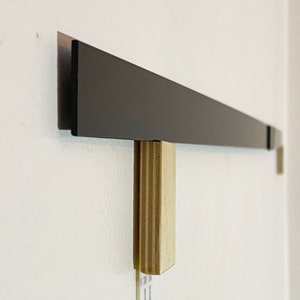 Invisible Quilt Hanger - No Screws, Wall Hugging, Adjustable 12- 22" OR ...