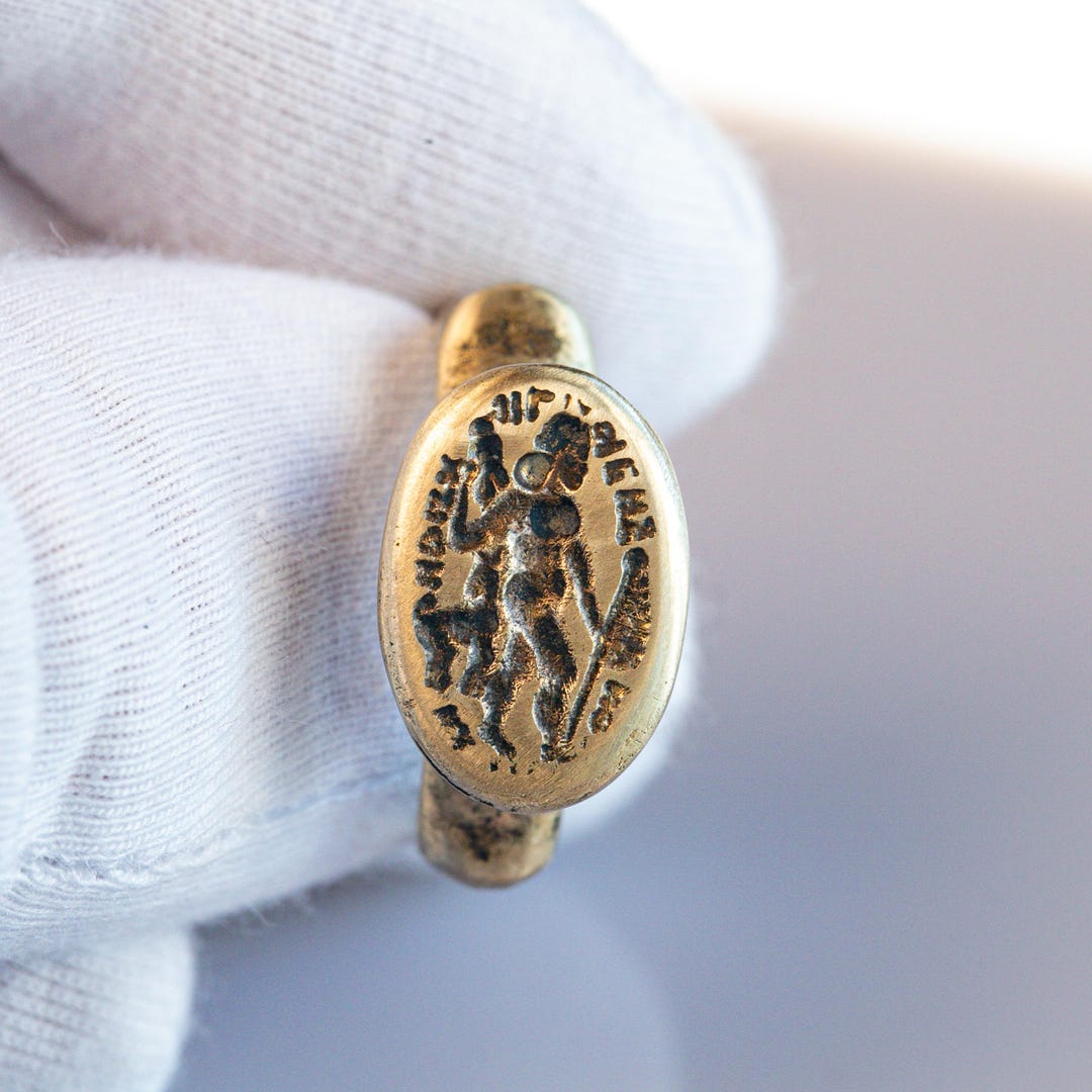 RARE Authentic Late Roman Bronze Hunting Ring 'venator' – 3rd–4th ...