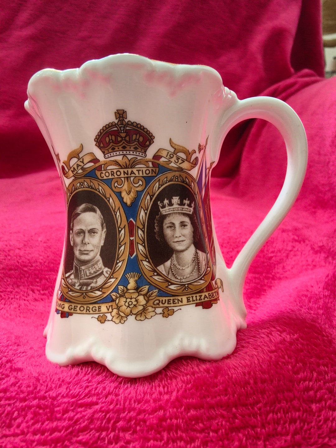 St George Bone China Mug to Commemorate the Coronation of King George ...