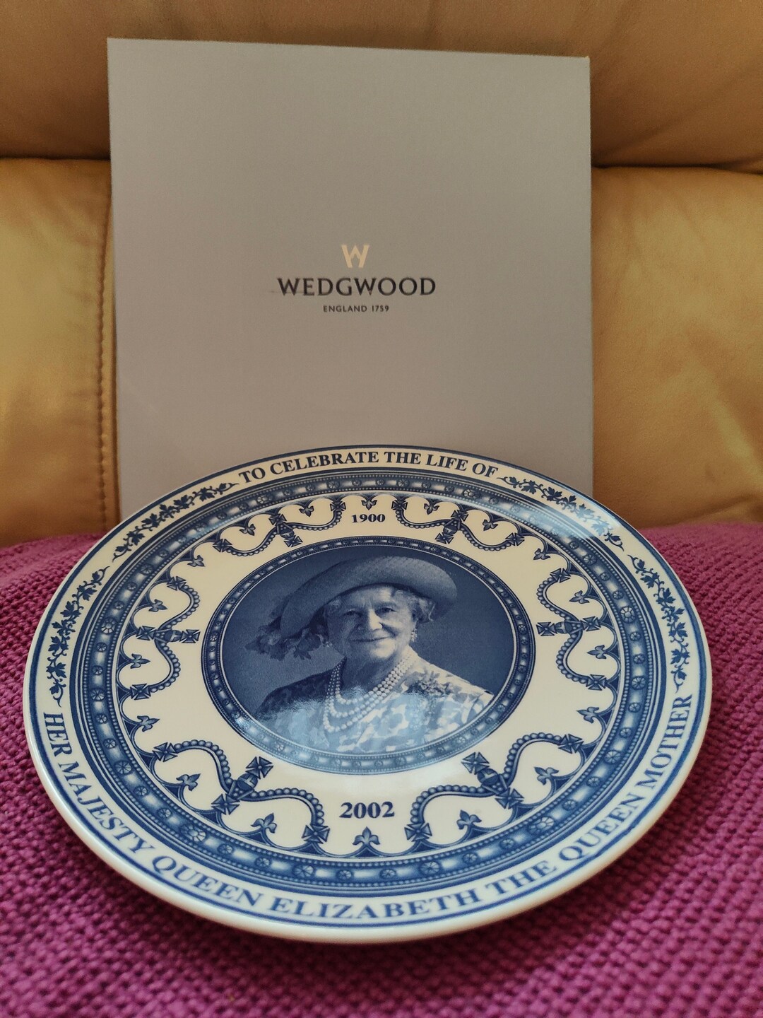 Wedgewood Collectors Plate to Celebrate the Life of the Queen Mother ...