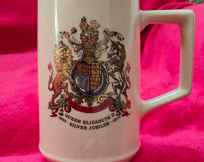 Queen Elizabeth II Silver Jubilee Beer Mug Tankard 1977 Half Pint ...