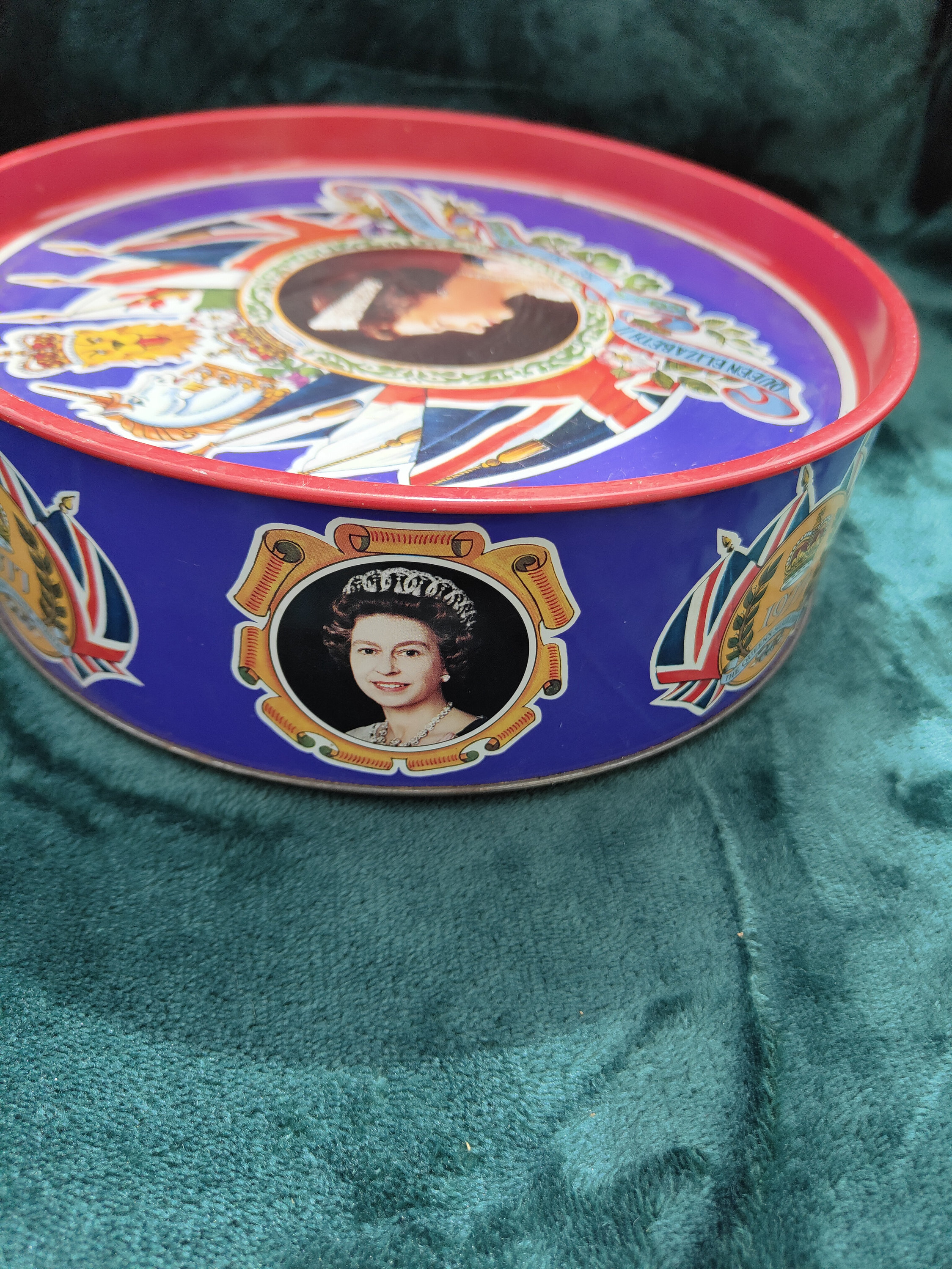 Queen Elizabeth II Silver Jubilee 1952-1977 Phillip 10” Blue Biscuit ...