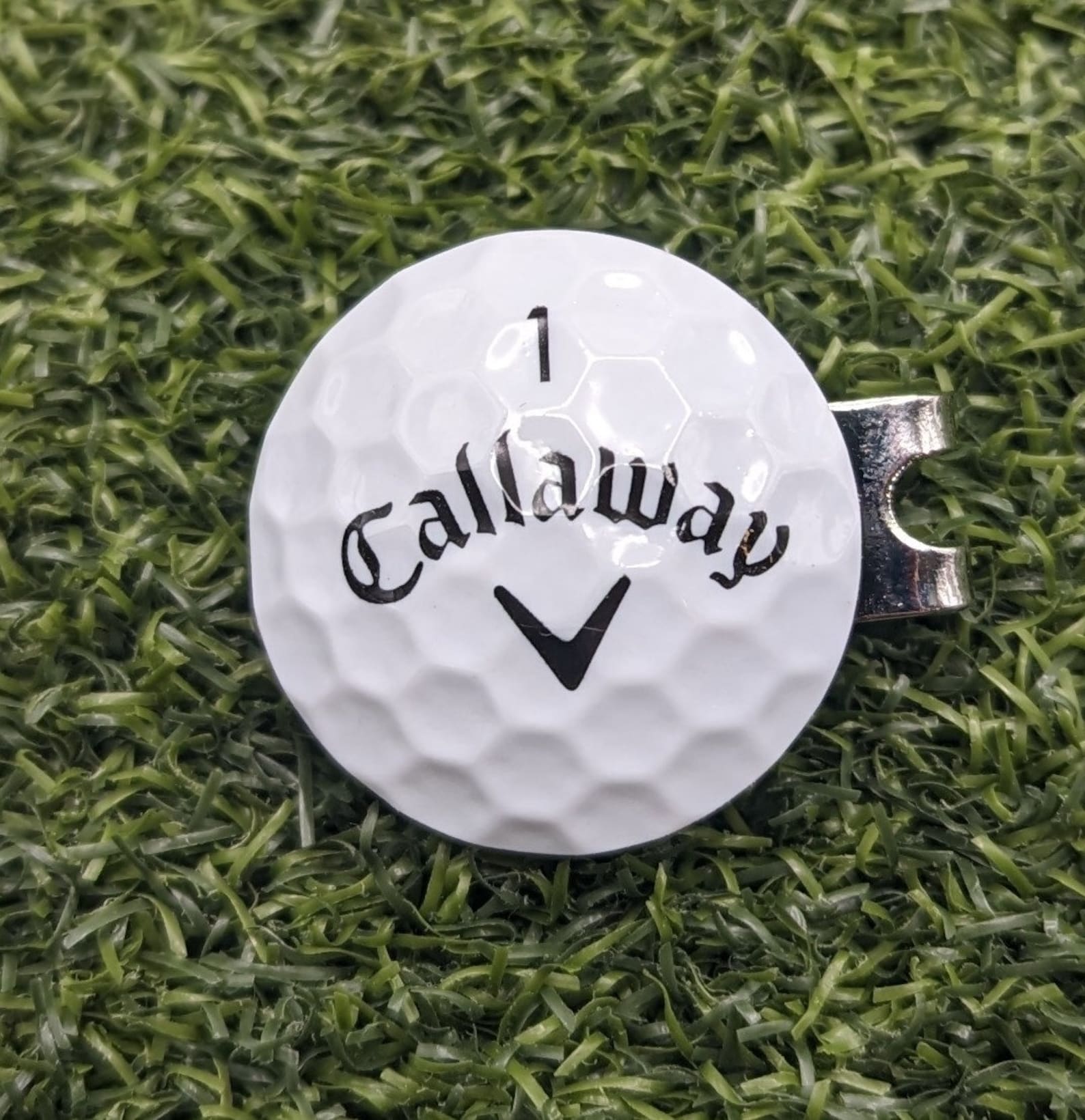 Callaway Supersoft Triple Track Real Golf Ball Marker With Magnetic Hat ...