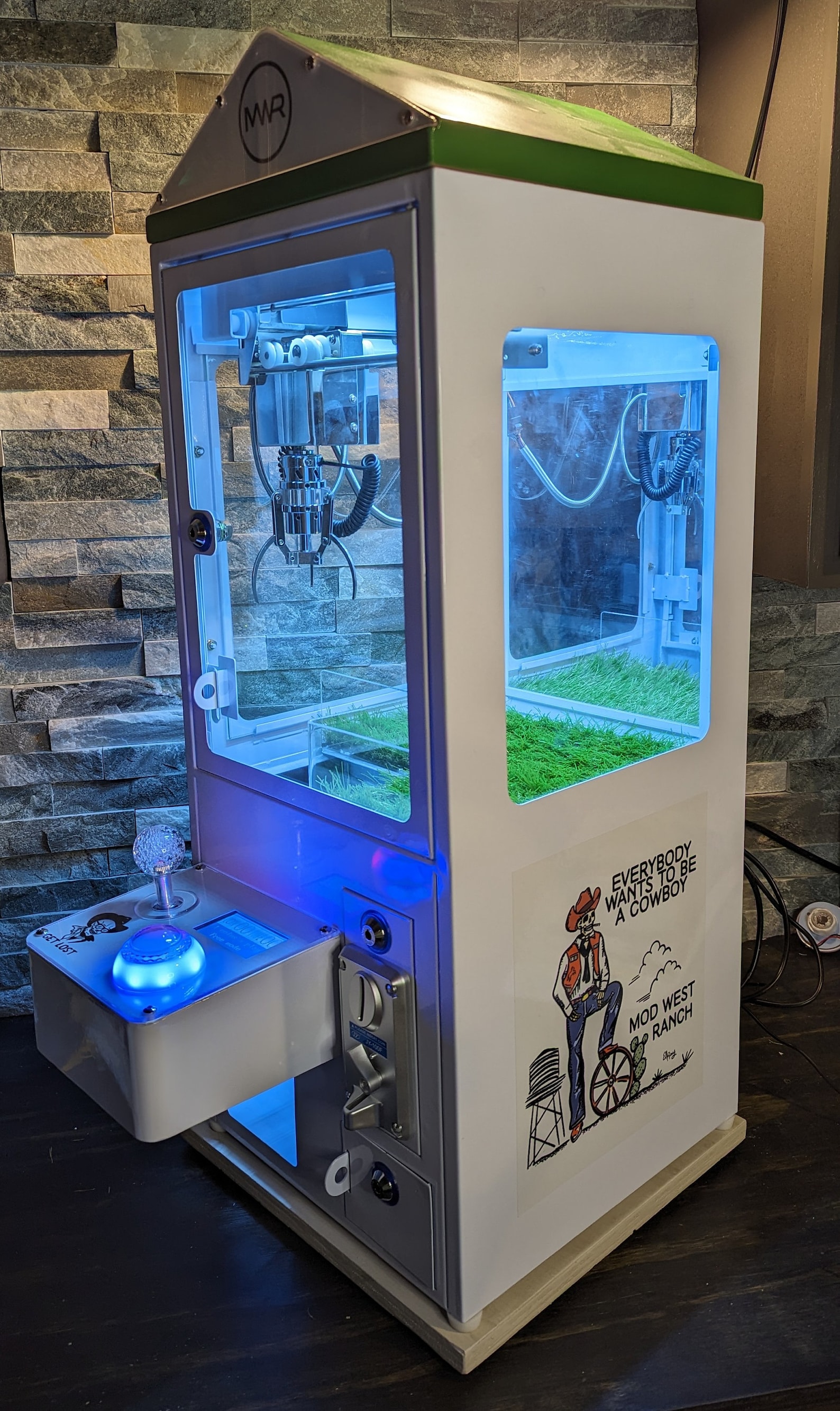 Custom Themed Mini Claw Crane Arcade Machine Bar Counter Top Logo ...