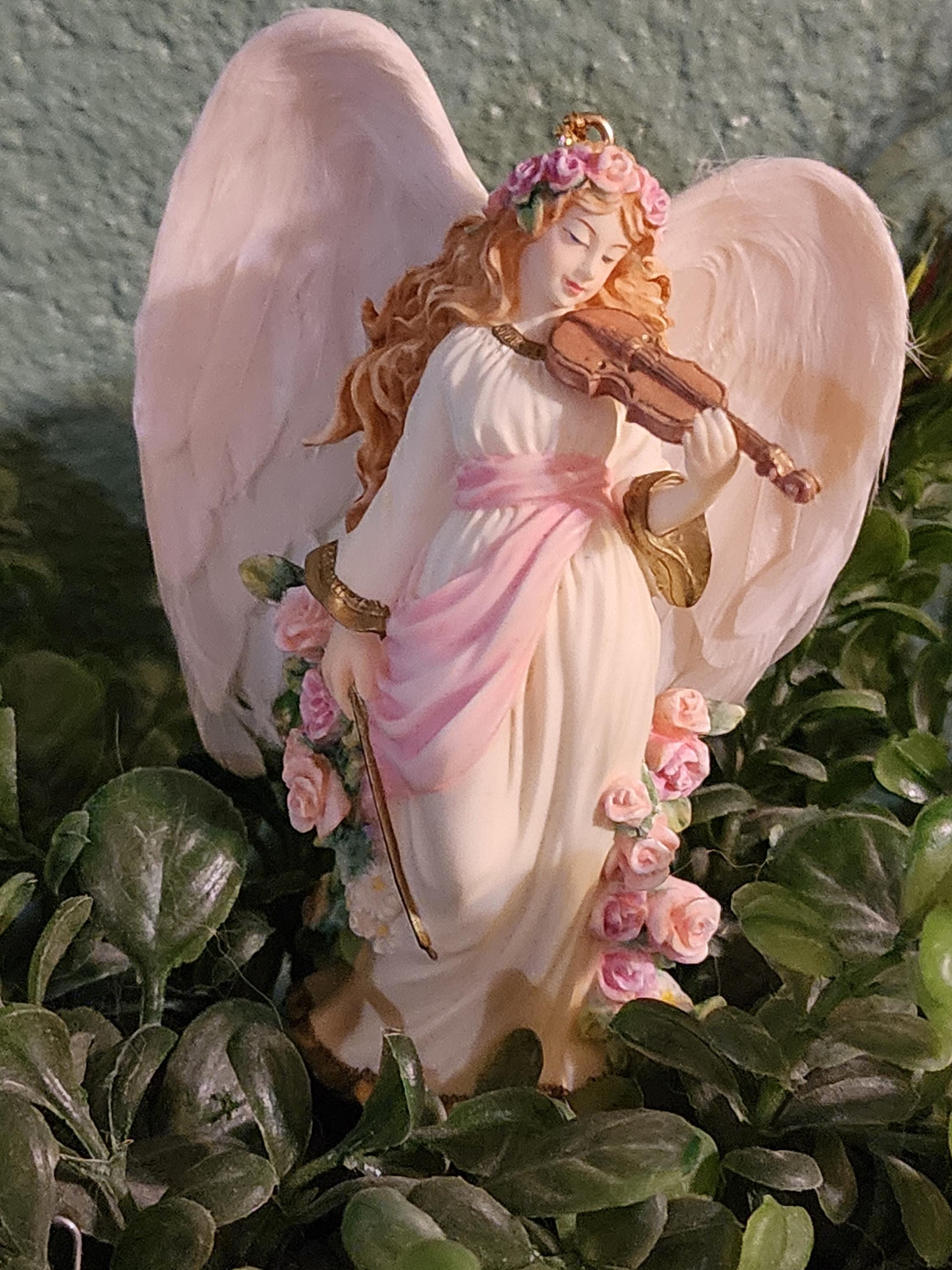 SYMPHONY OF ANGELS - Sculptural Ornament Bradford Editions - Etsy