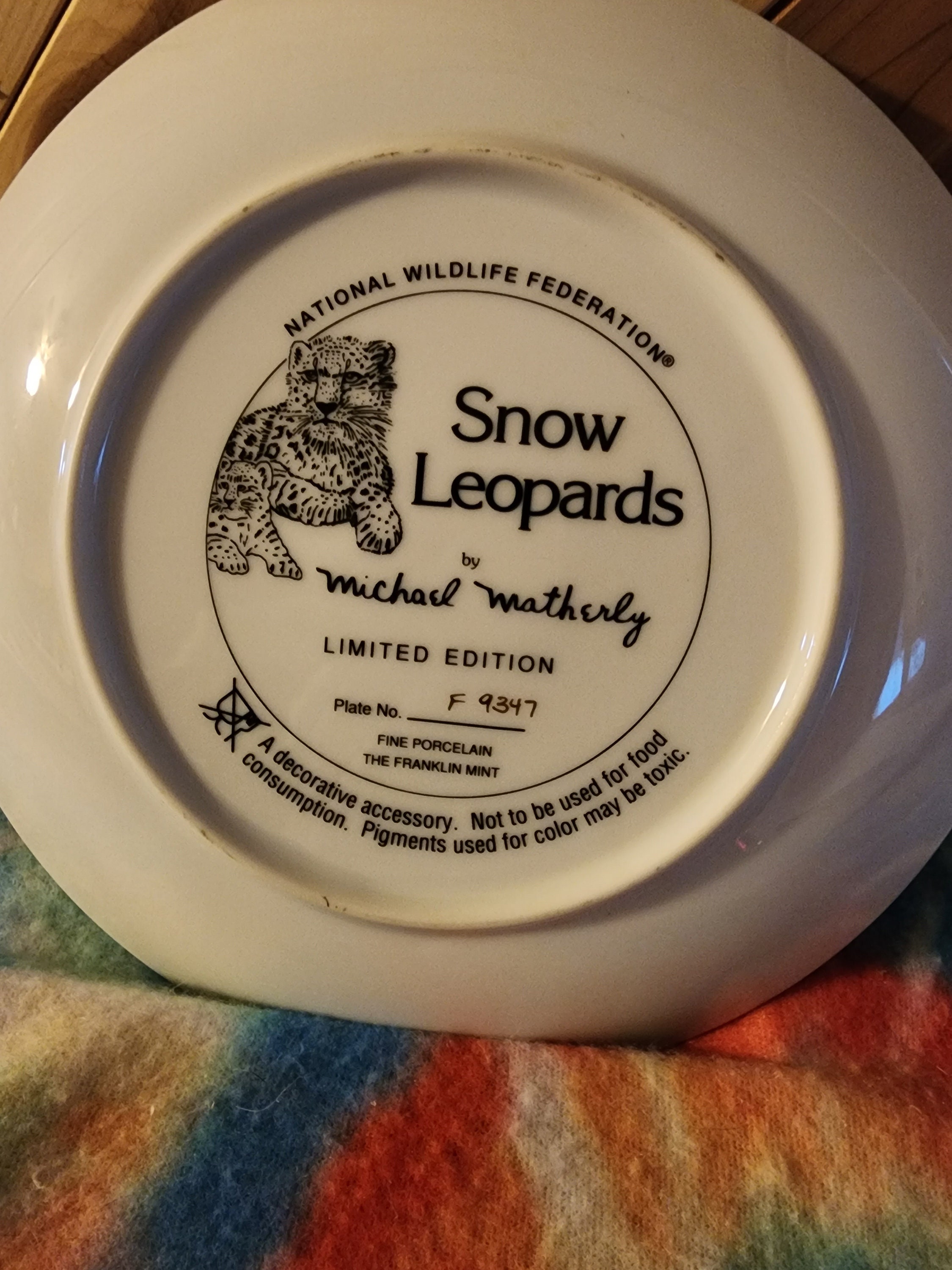 Vintage Snow Leopards Collector Plate - Etsy