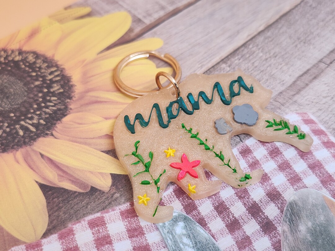 Mama Bear Keychain - Etsy