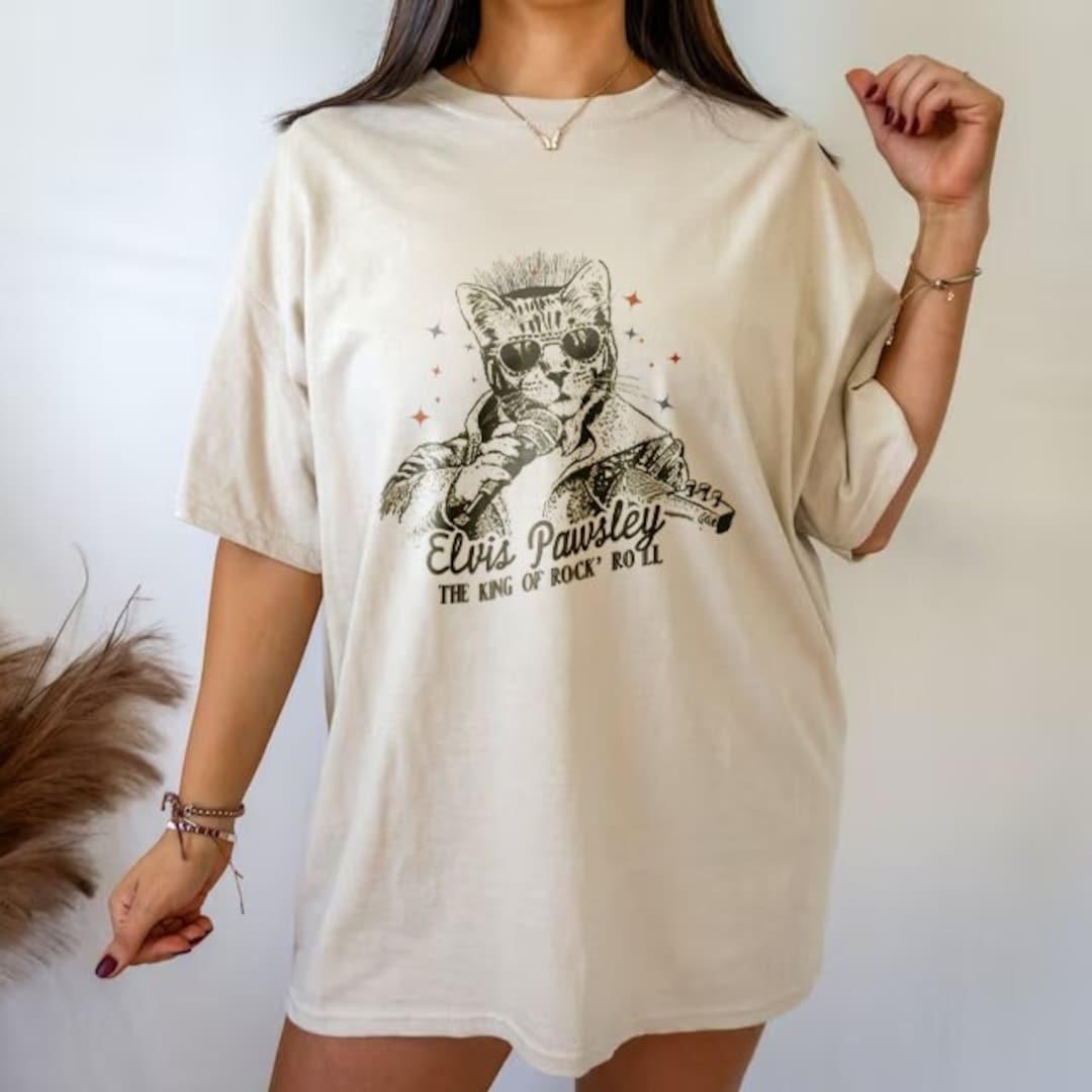 Elvis Pawsley Cat T-shirt - Rock and Roll Inspired Feline Tee - Music ...