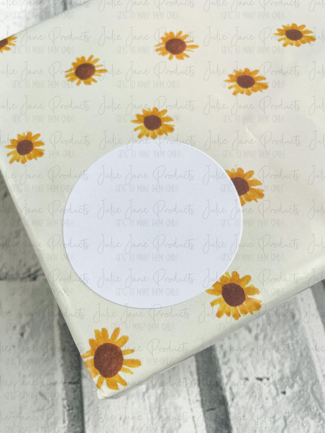 Sticker Mock up Round Sticker Mock up Gift Label Mockup Digital ...