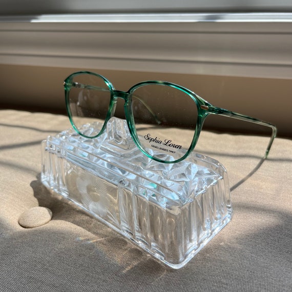 Jade Emerald Green Sophia Loren Frames - demi green -… - Gem