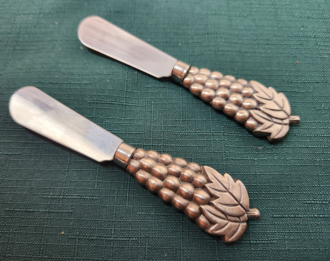 Vintage Pewter Handled Cheese Spreader Knives - Grape Cluster Design ...