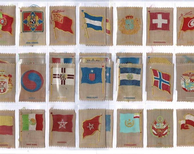 32x SILK FLAGS - Original - National Flag, Standard Flag & Arms ...