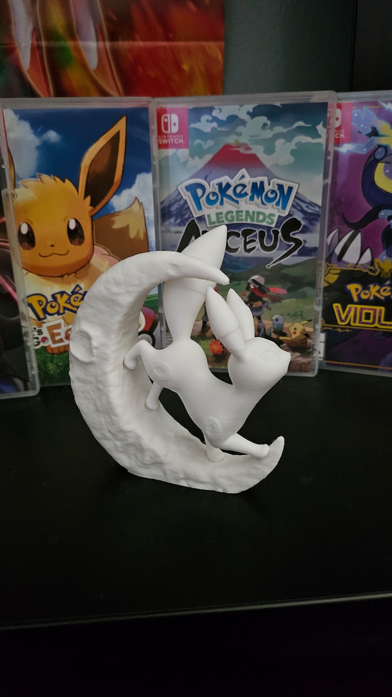 Umbreon Standing the Moon, Pokémon Figure, Moonbreon - Etsy