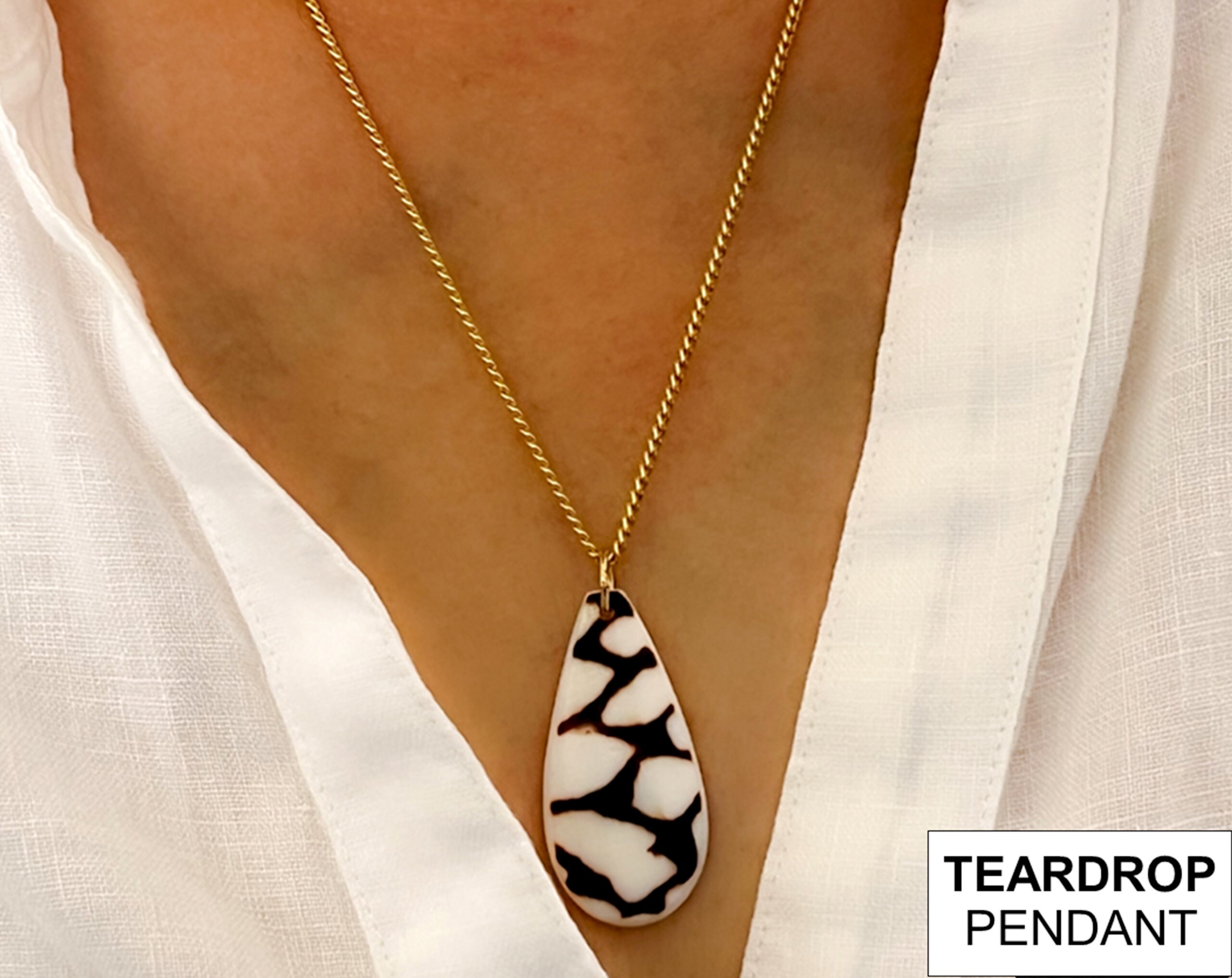 Unique Hand-shaped MARBLED CONE Shell Pendant Necklaces Natural VINTAGE ...