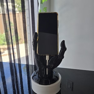 Robotic Hand Phone Holder Stand With Charging Cord Slot - Video Game ...