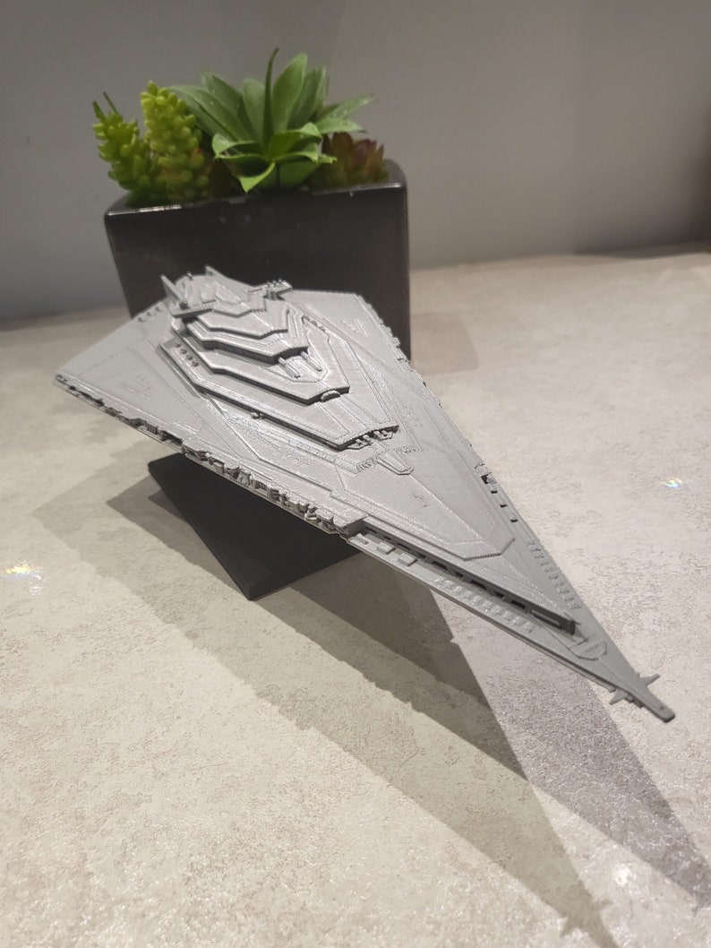 Resurgent Star Destroyer Ship With Stand 1/9000 Scale , 11" Inches Long ...