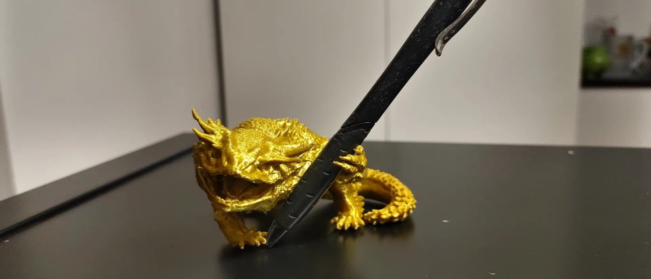 Dragon Pen Holder, Pen Stand, Office Decor, Desk Accessories - Etsy