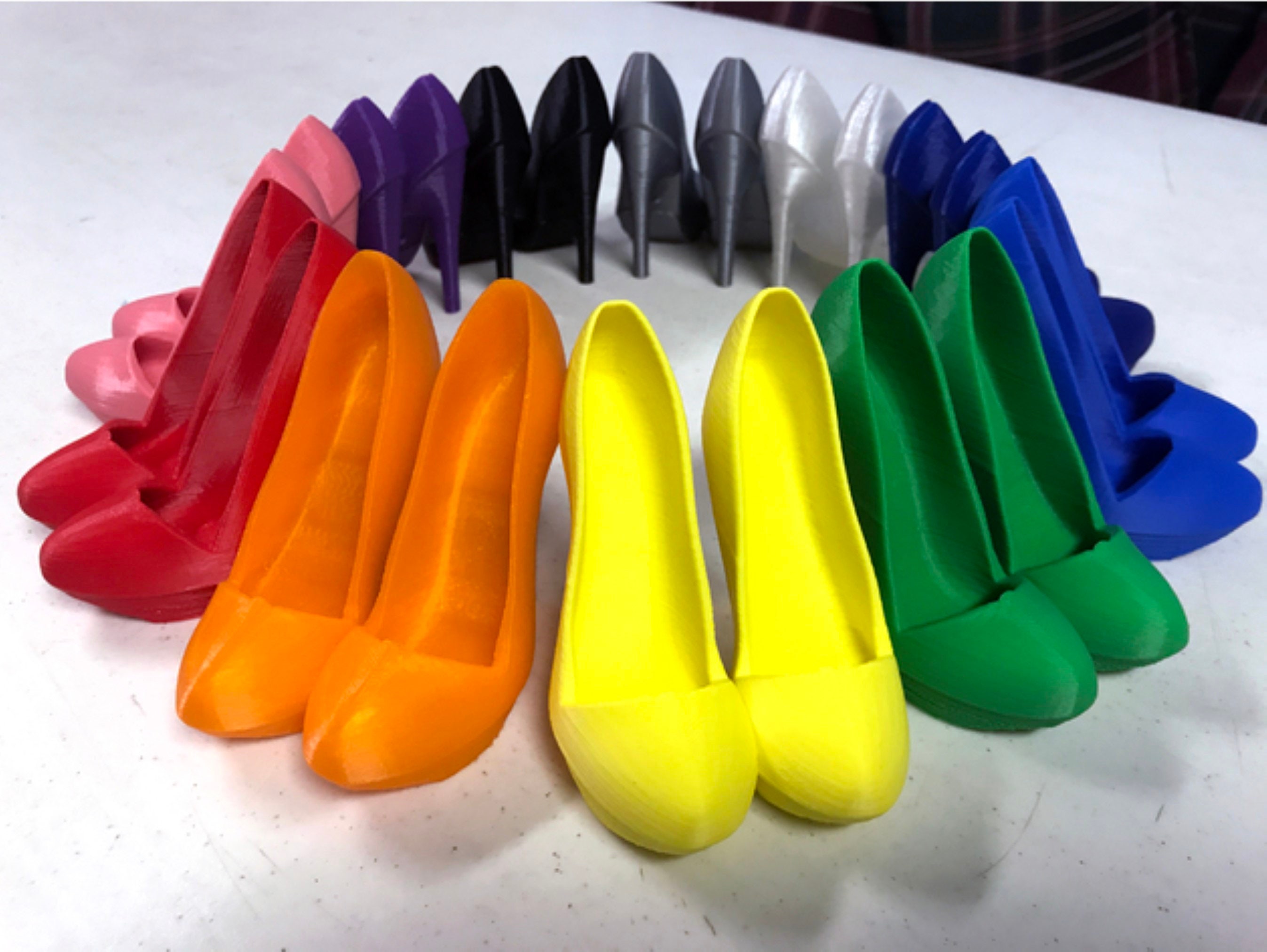 High Heels Shoe Phone Holder, Multiple Color Options, Custom Cell Phone ...