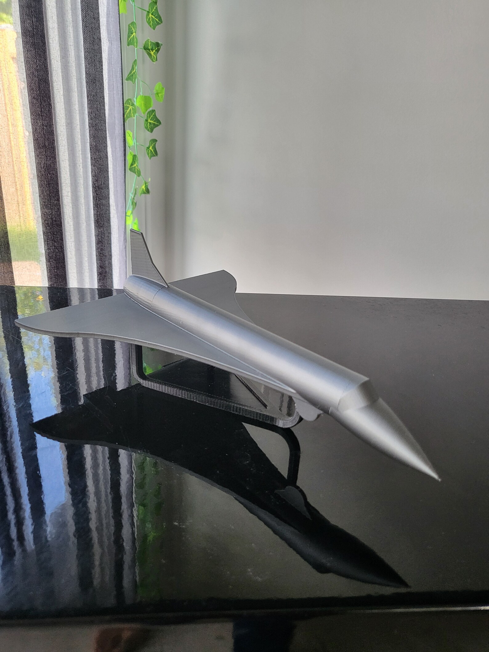 Concorde Aircraft Plane Model 10" Long - Aviation Decor for Enthusiasts ...